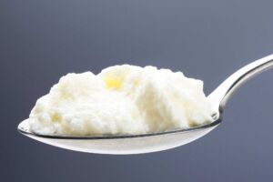 How To Make Homemade Clabbered (Sour) Milk - How To Make Recipes