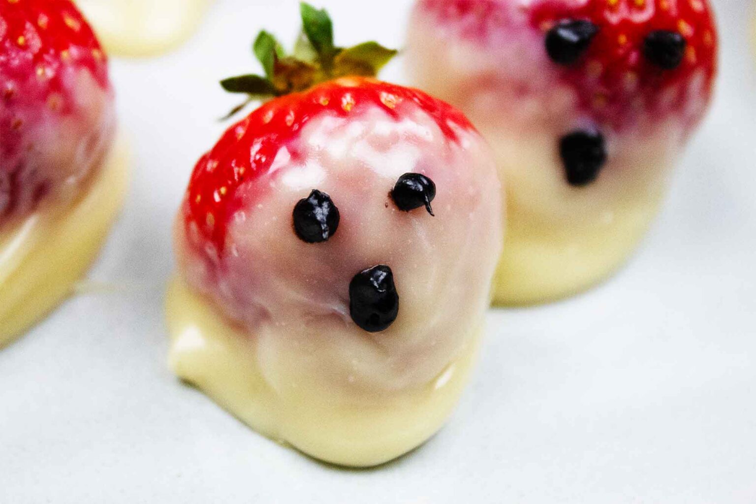Easy Strawberry Ghosts Recipe (Video) - How To Make Recipes
