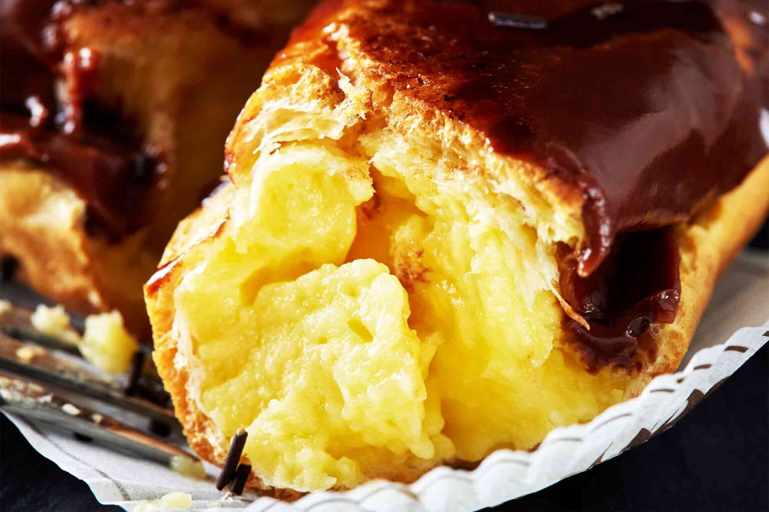 Homemade Classic Eclair Recipe - How To Make Recipes