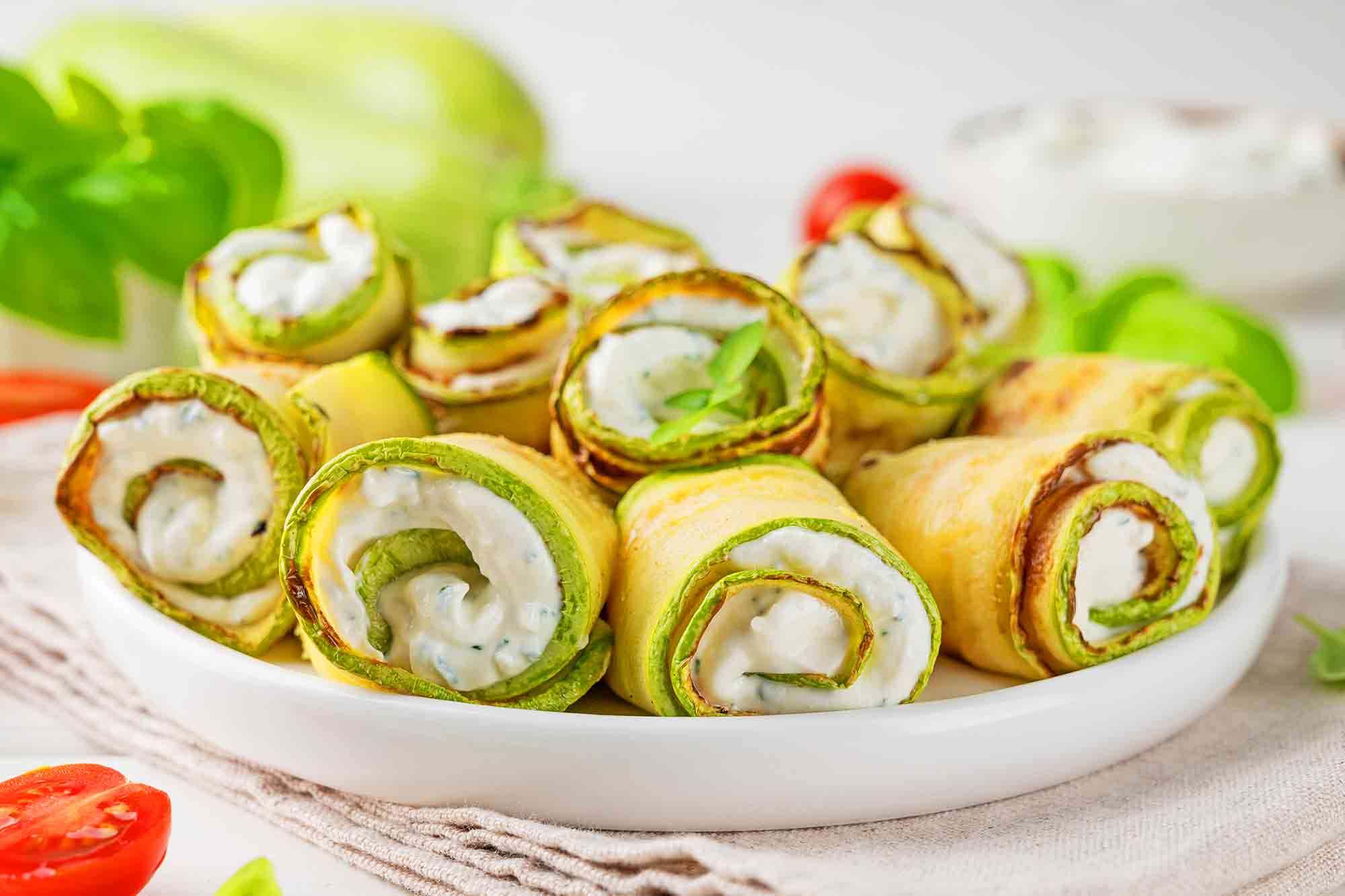Zucchini Appetiser Rolls Recipe - How To Make Recipes
