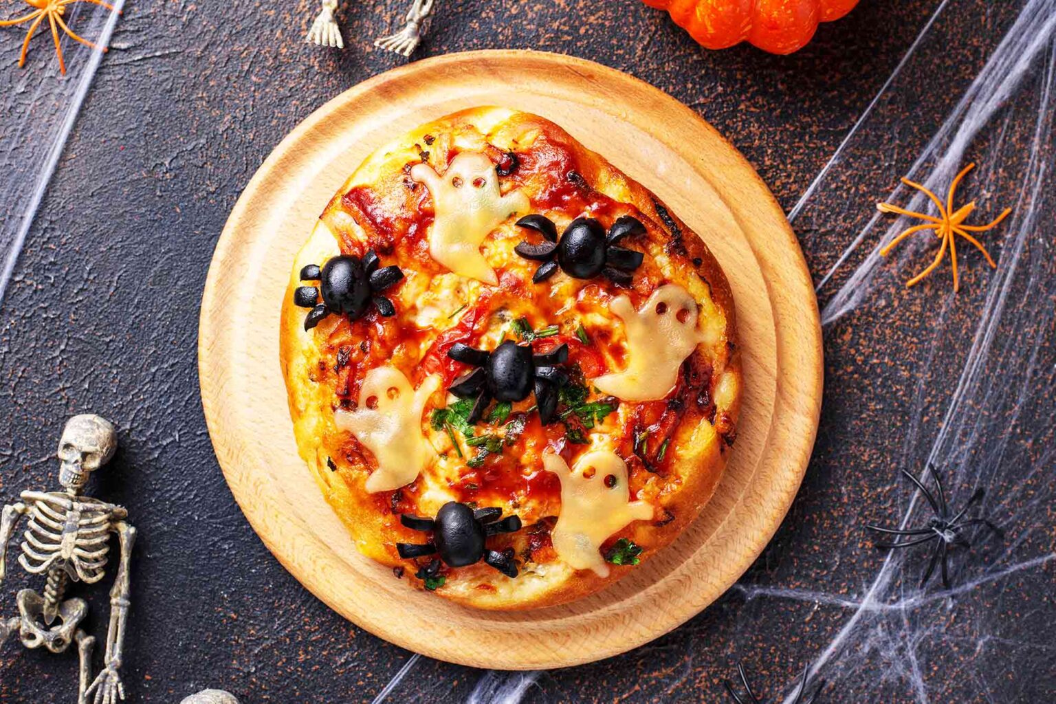 Halloween Pizza With Cheese Ghosts And Olive Spider - How To Make Recipes